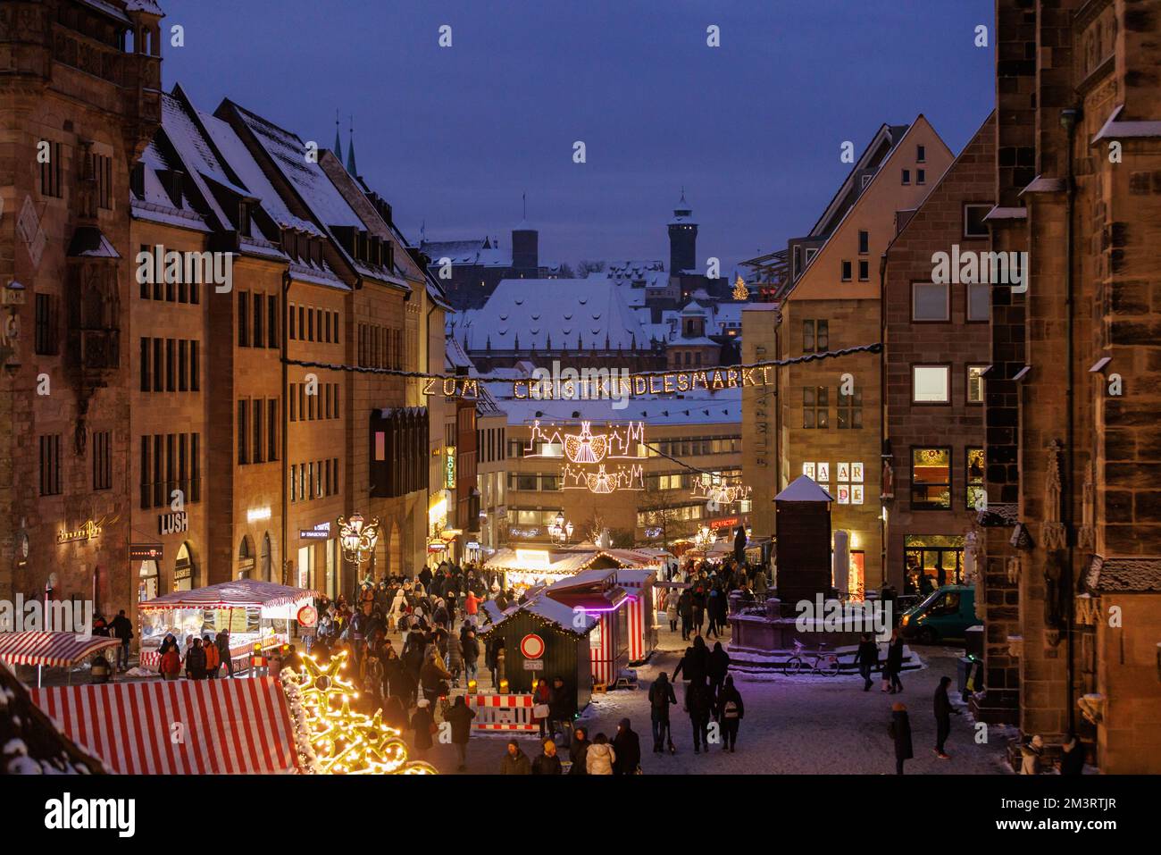 Nuremberg, Germany. 16th Dec, 2022. The illuminated sign "Zum ...