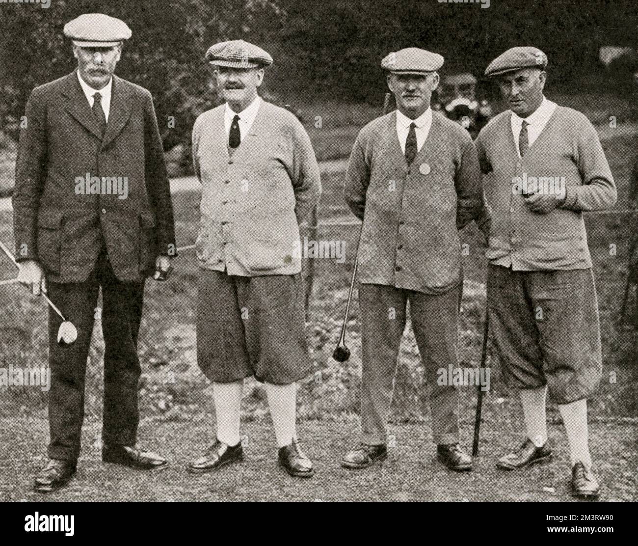 Golf in the 1920s hi-res stock photography and images - Alamy