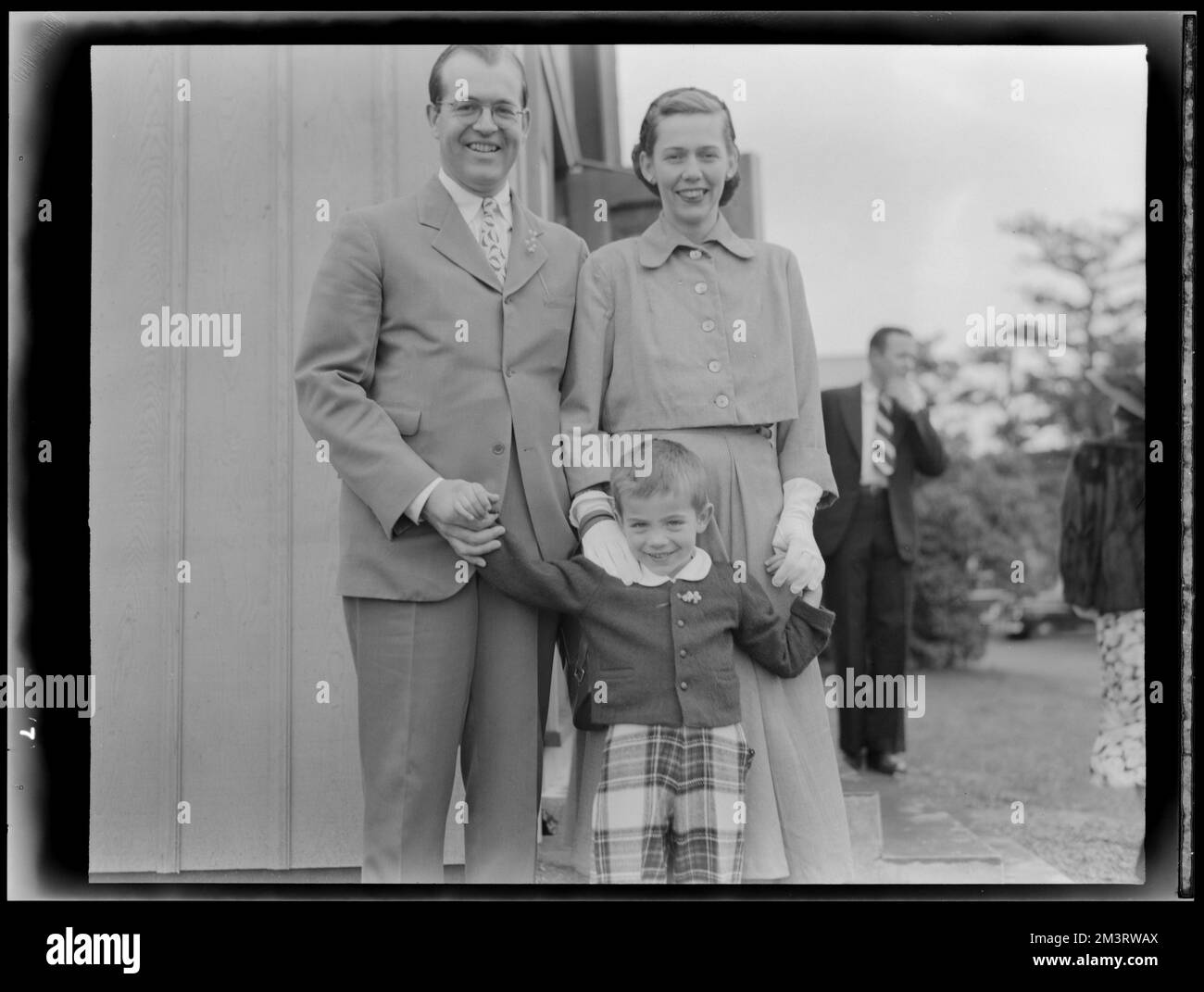 Sally Roger's Wedding - candid shots , Weddings, Wedding attendants ...