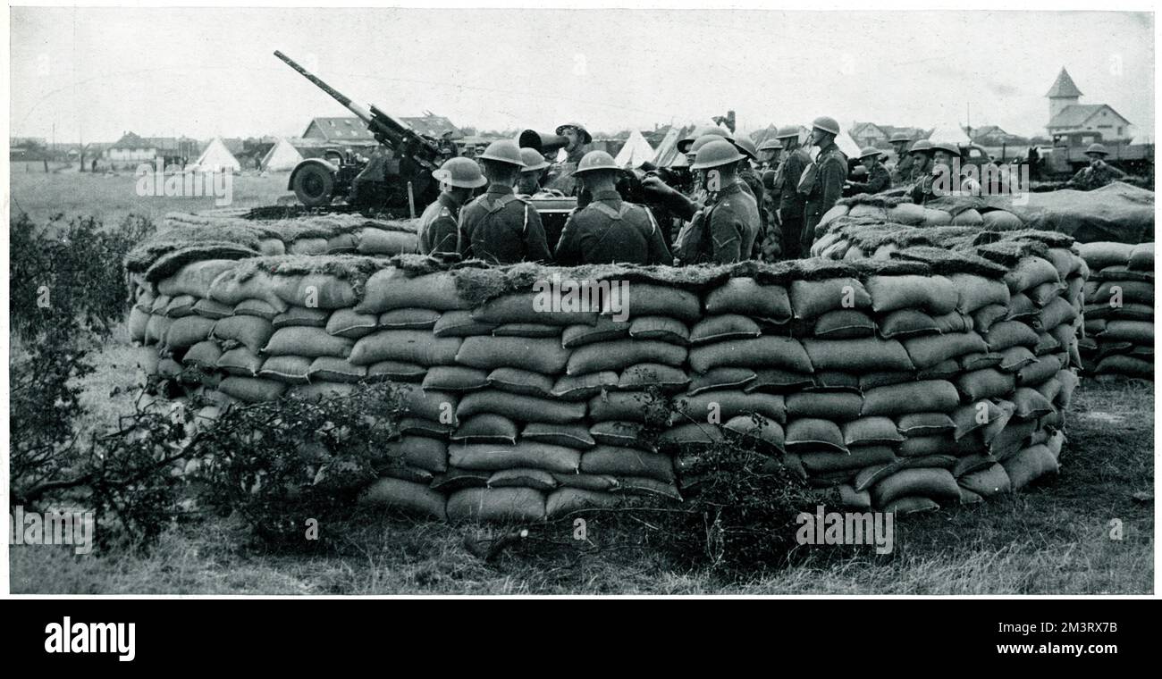 WWII September 1939 Circular sandbag redoubt Stock Photo - Alamy