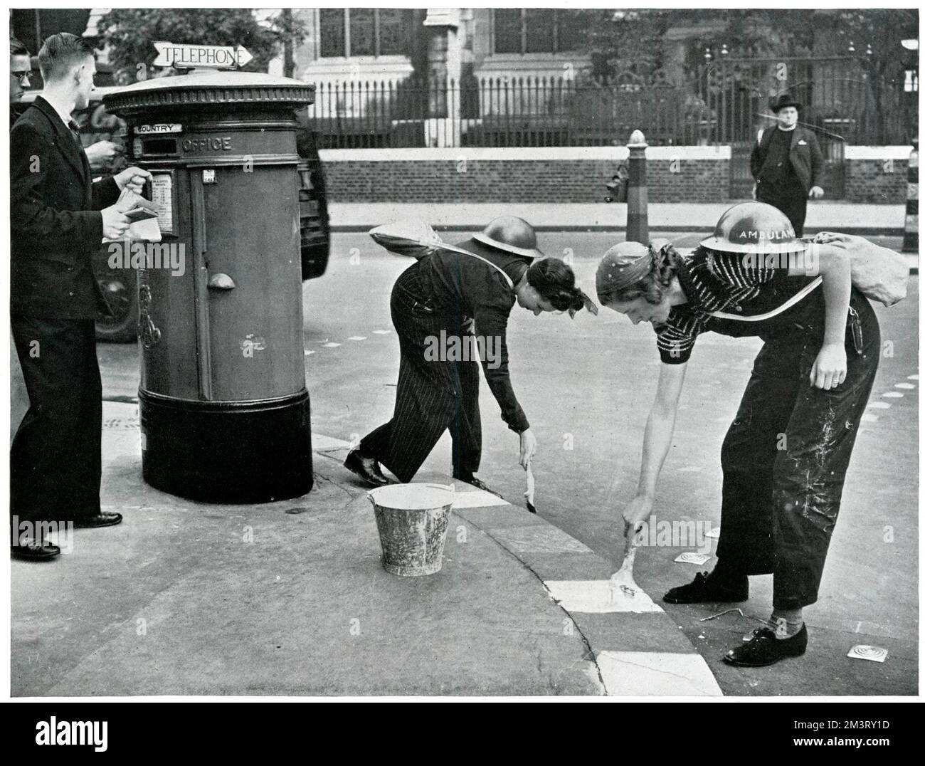 Black working women world war ii Cut Out Stock Images & Pictures - Alamy
