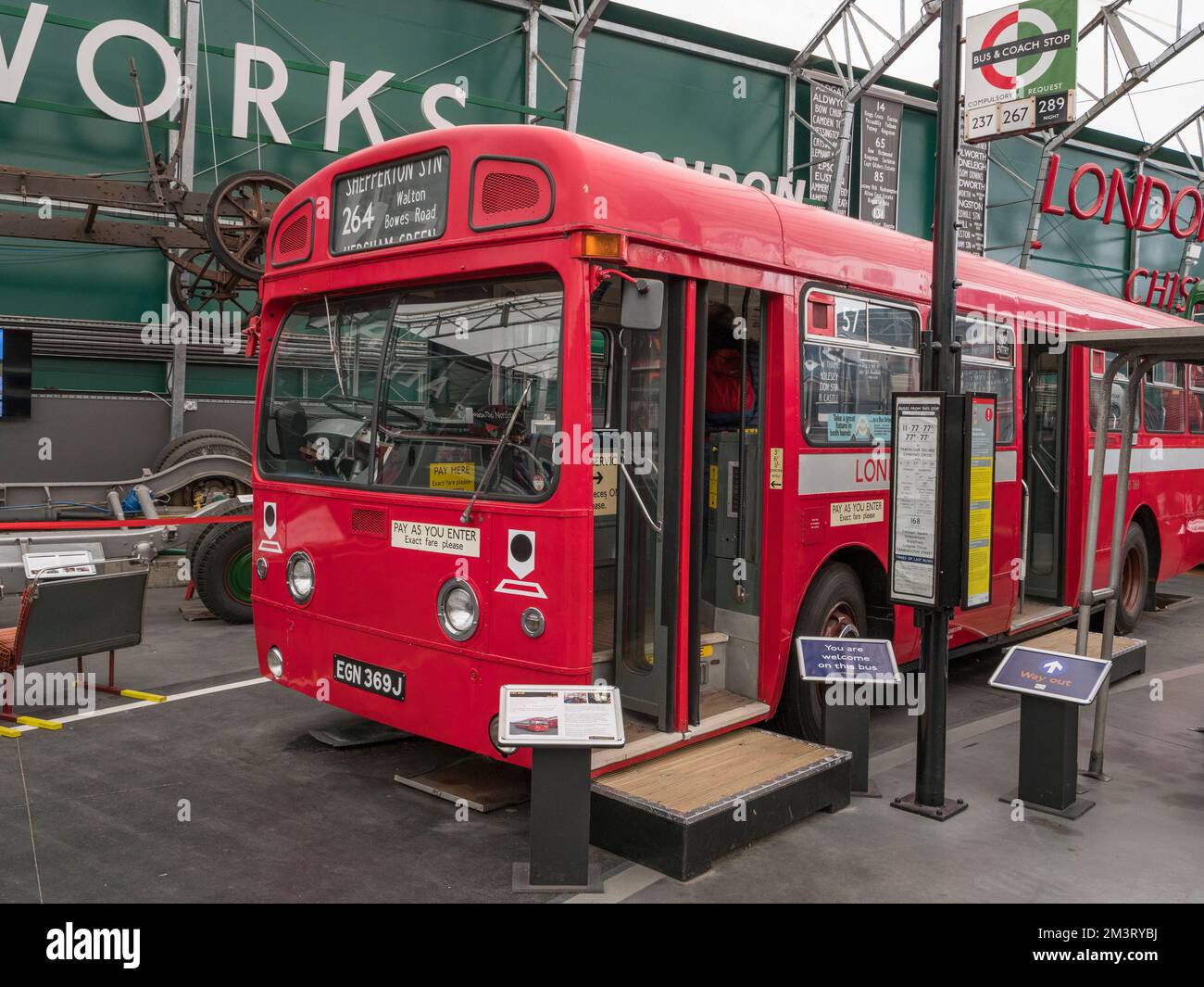 Aec swift bus hi-res stock photography and images - Alamy