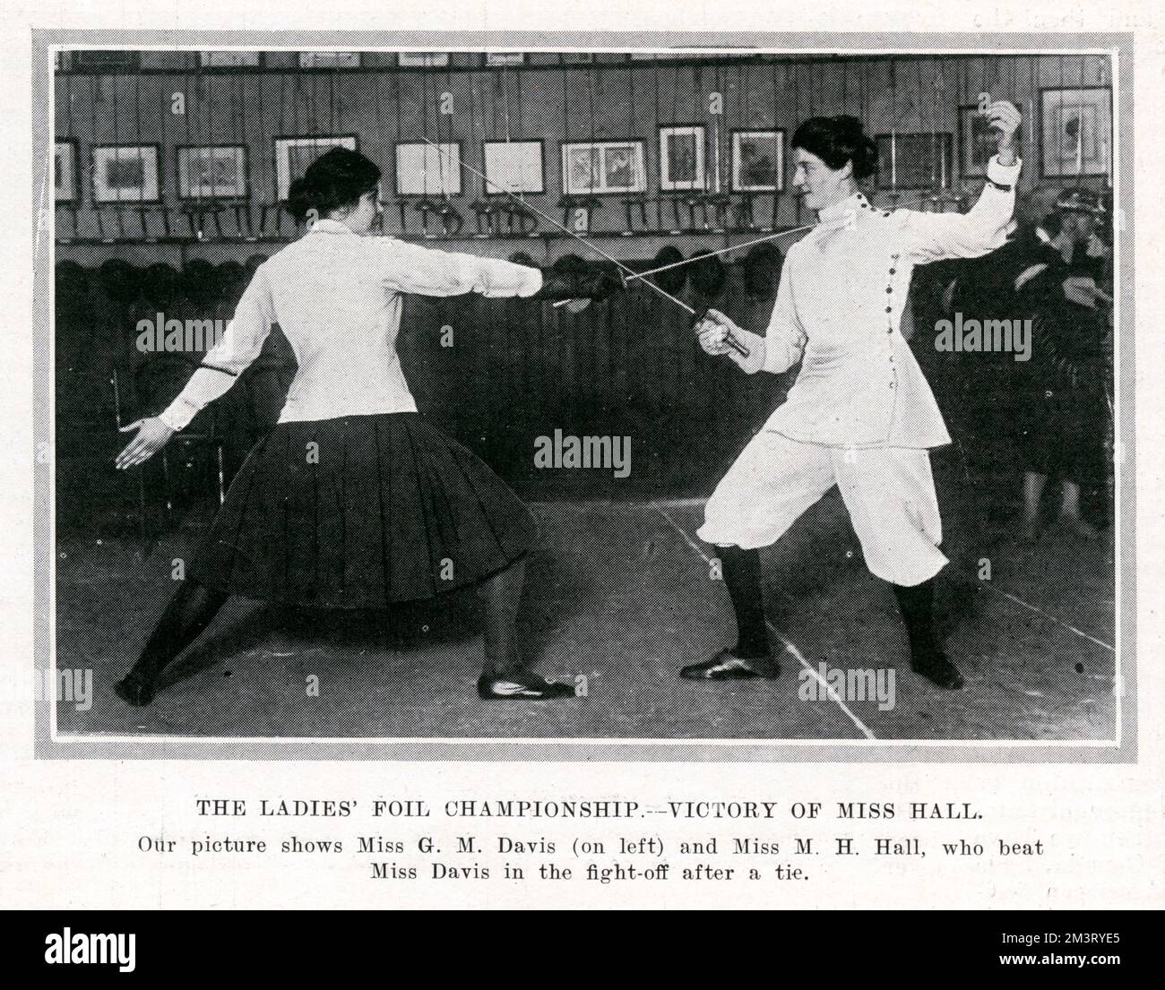 Womens fencing sport hi-res stock photography and images - Alamy