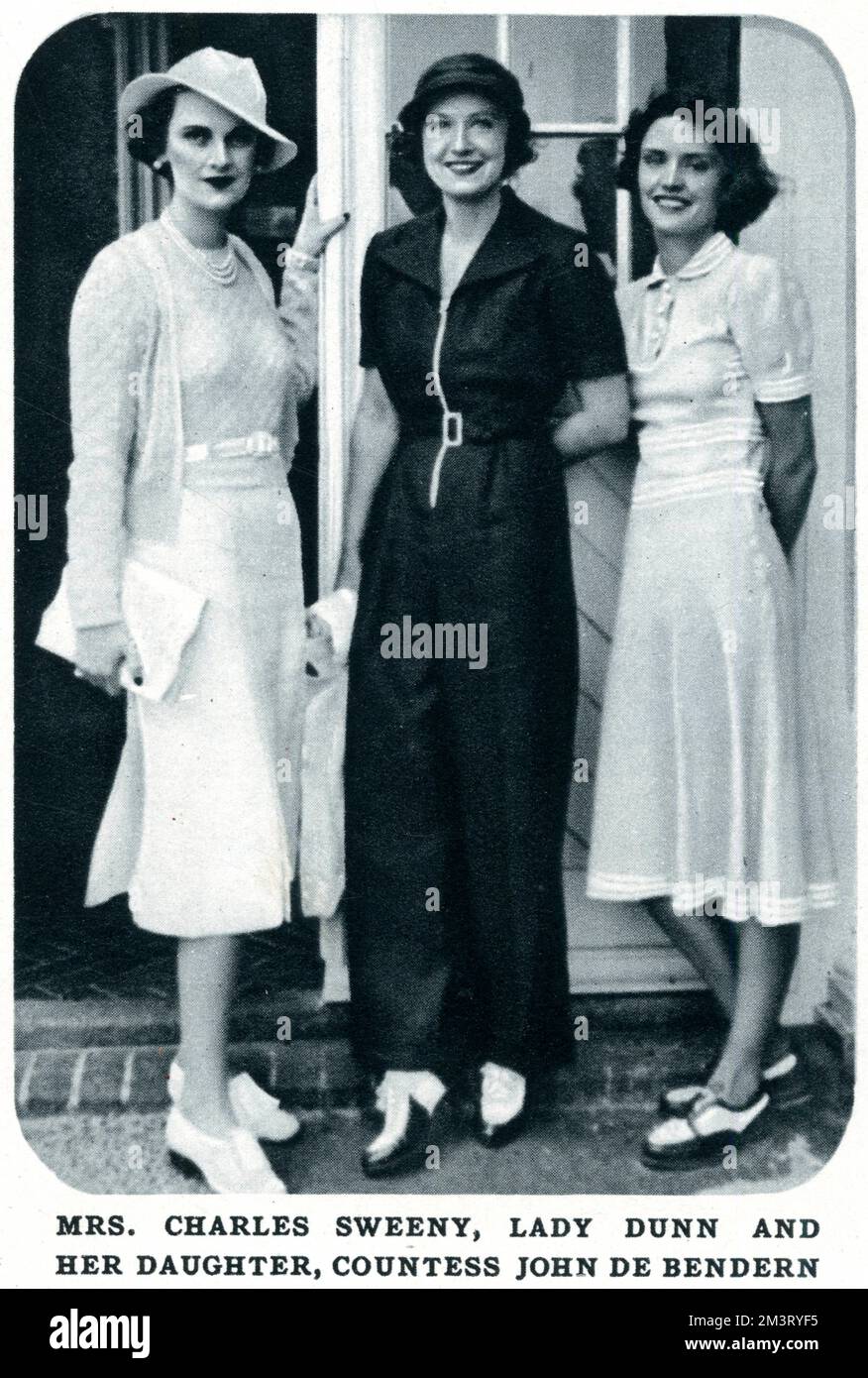 Club sandwich 1930s hi-res stock photography and images - Alamy
