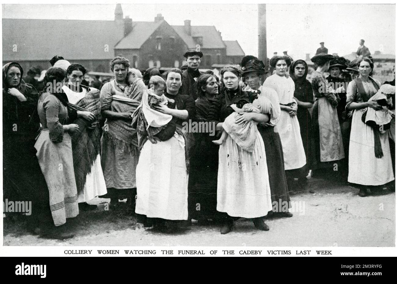 Cadeby Colliery disaster, 1912 - women watching the funeral Stock Photo ...