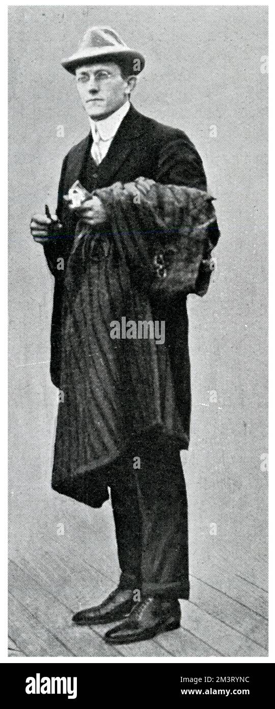 Arriving at club Cut Out Stock Images & Pictures - Alamy