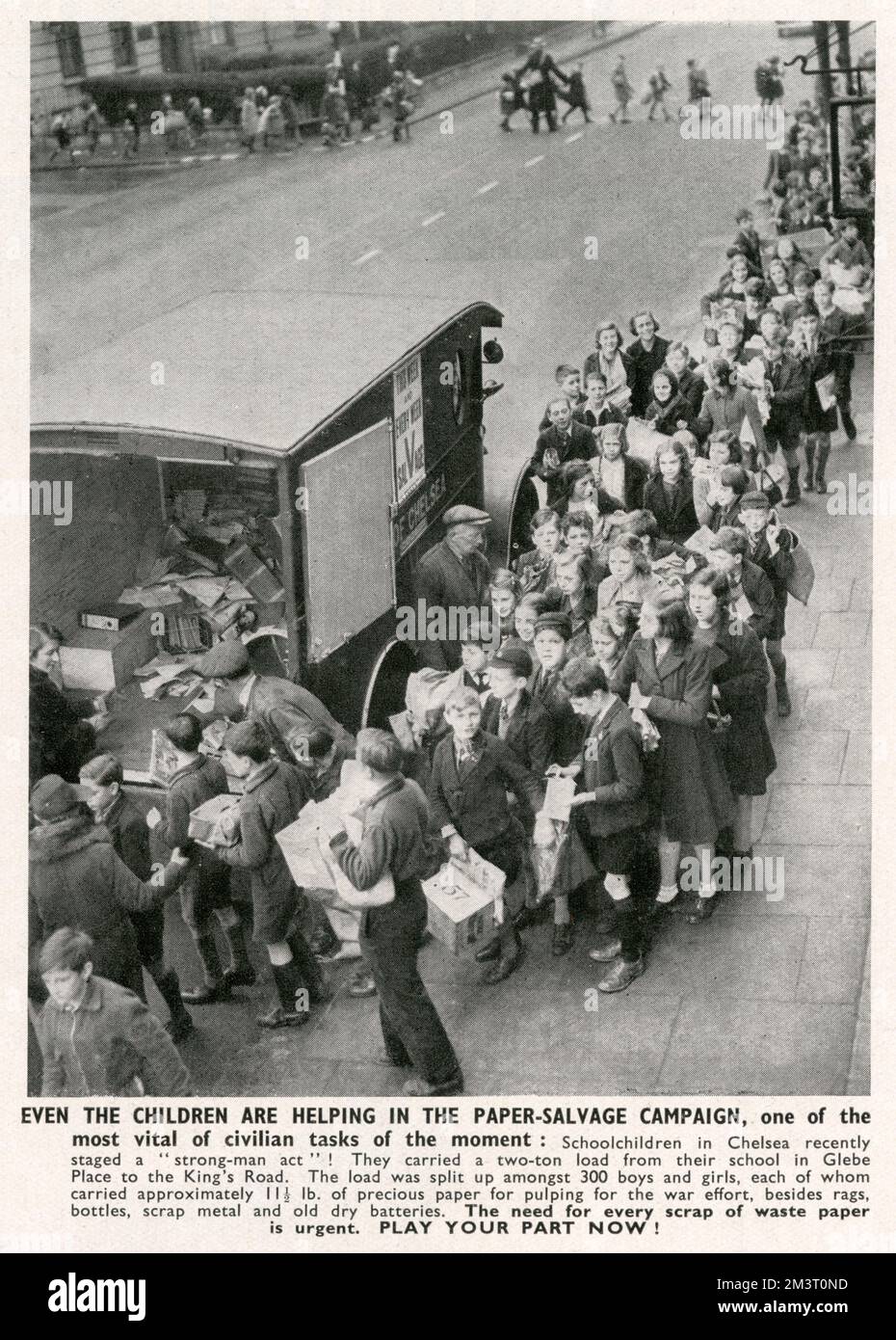WW2 - Home Front - Schoolchildren - Paper-salvage campaign Stock Photo ...