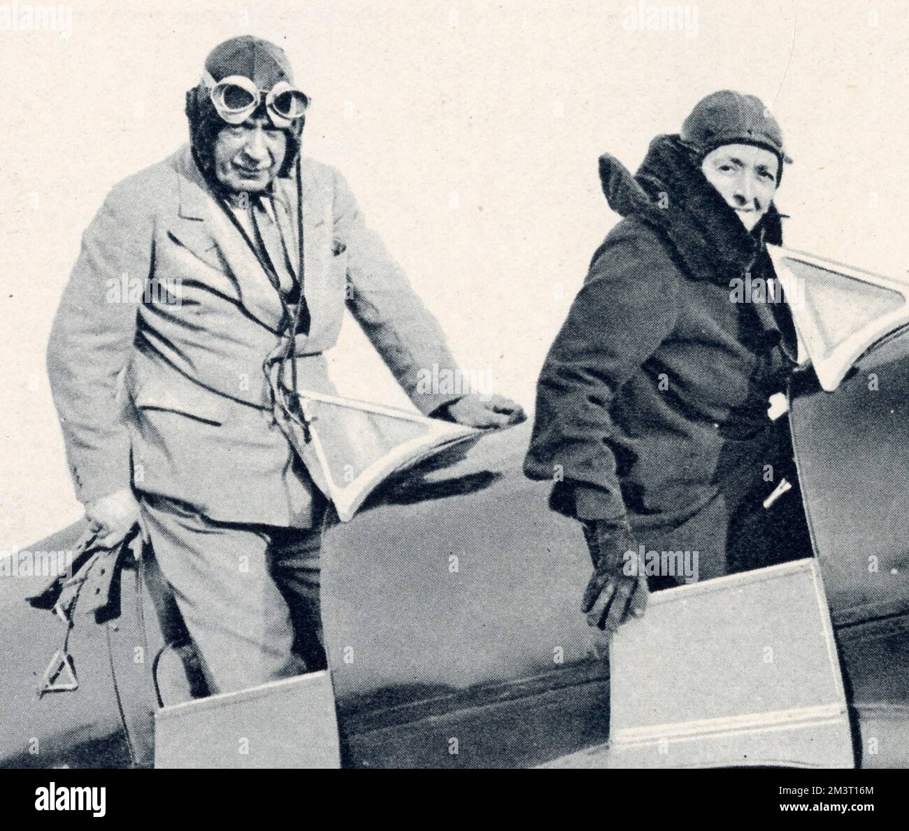 Brig-Gen & Mrs A.C. Lewin set off from Heston Stock Photo - Alamy