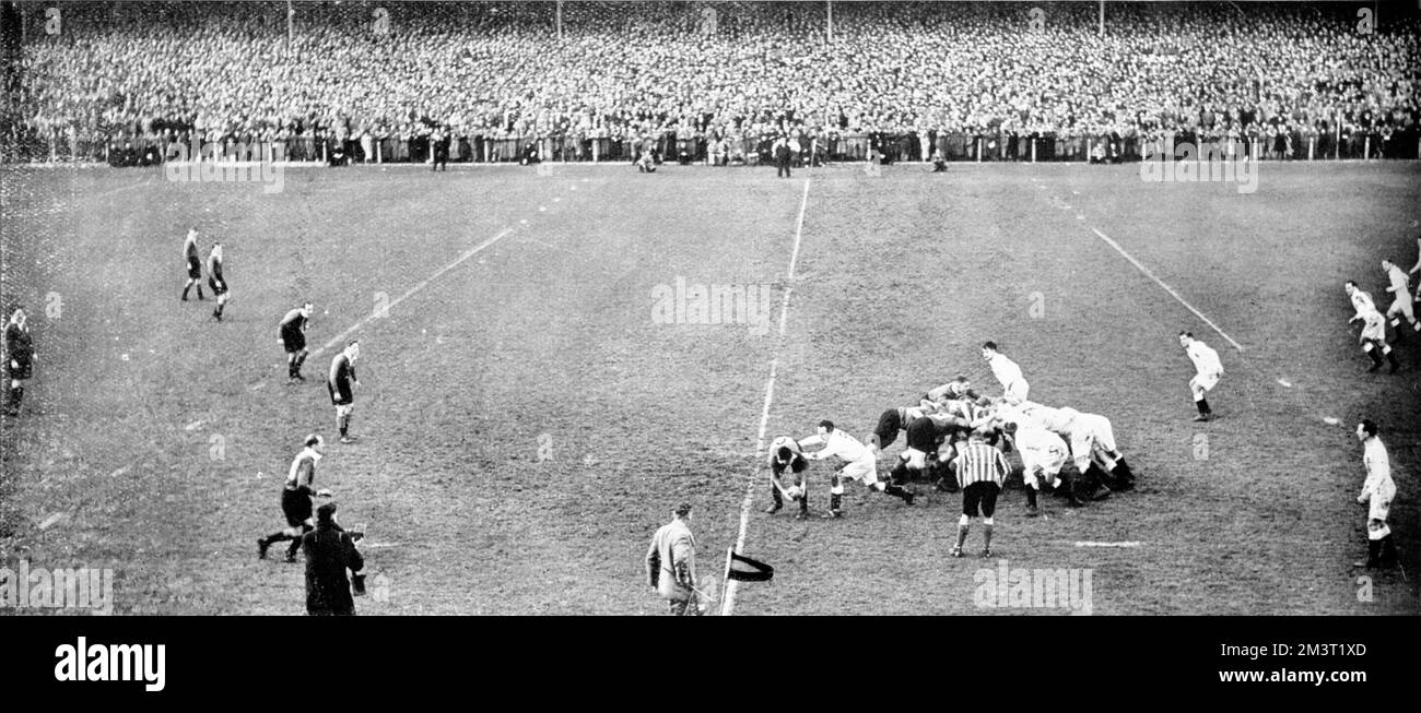 1930s rugby match hi-res stock photography and images - Alamy