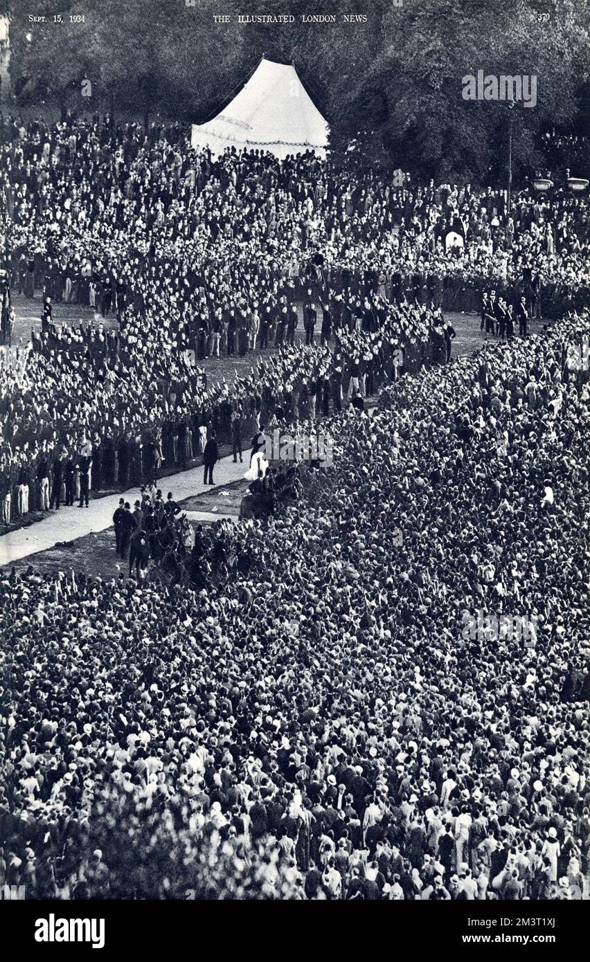 Anti fascist rally and 1930s hi-res stock photography and images - Alamy