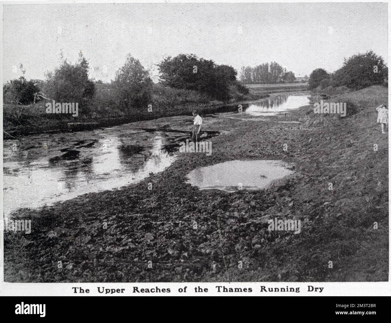 Upper reaches of the Thames running dry Stock Photo - Alamy