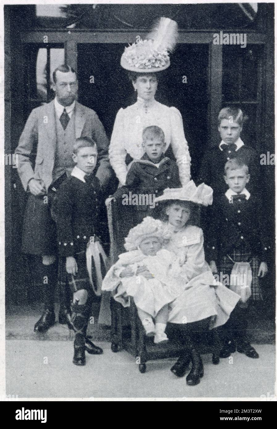 Duke and Duchess of York with their six children Stock Photo - Alamy