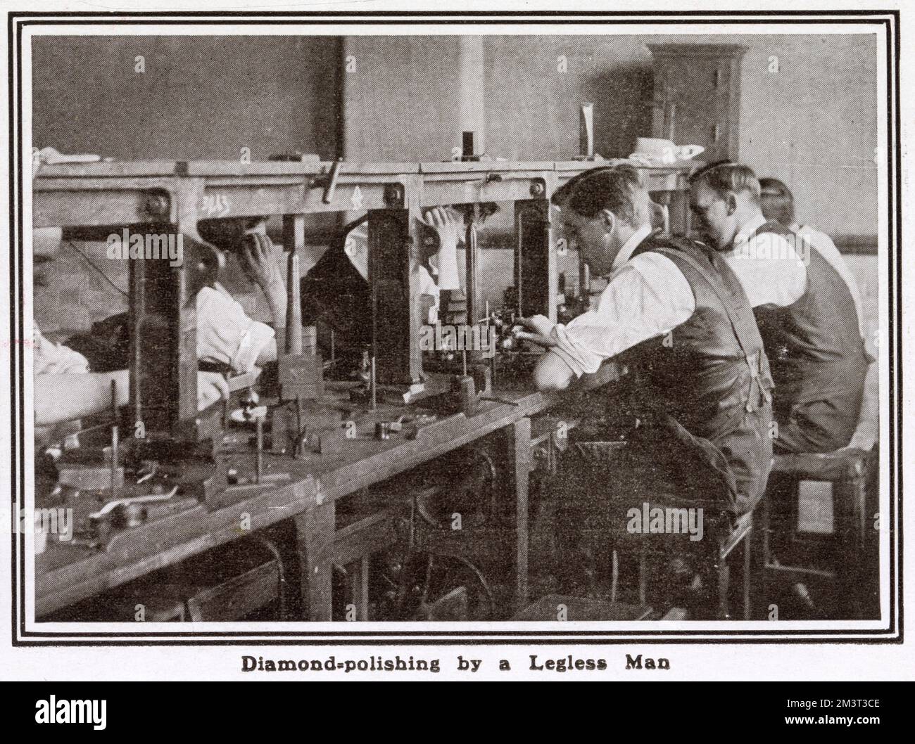 1919 wounded hi-res stock photography and images - Alamy