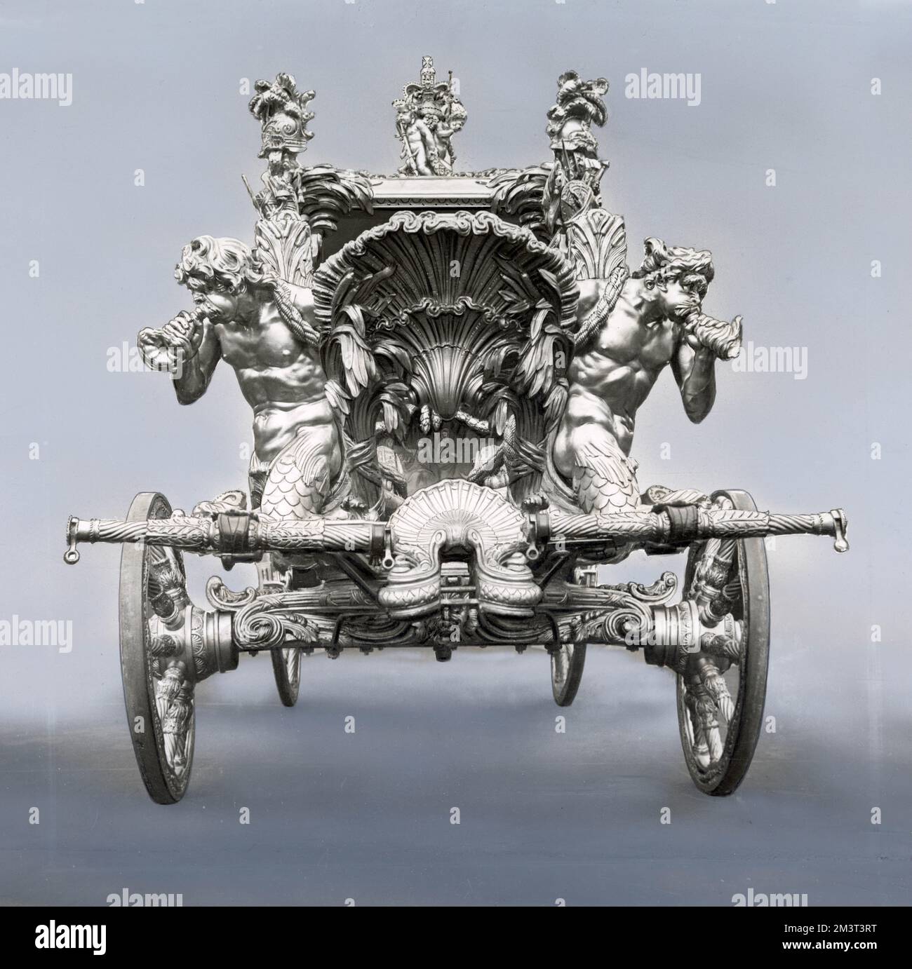 Gold State Coach, Coronation 1953 Stock Photo - Alamy