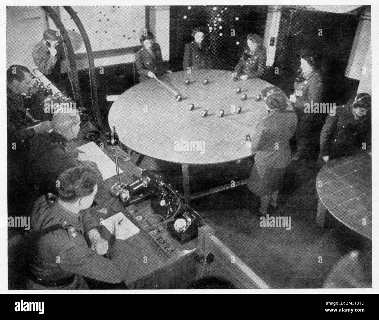 Plotting map ww2 hi-res stock photography and images - Alamy