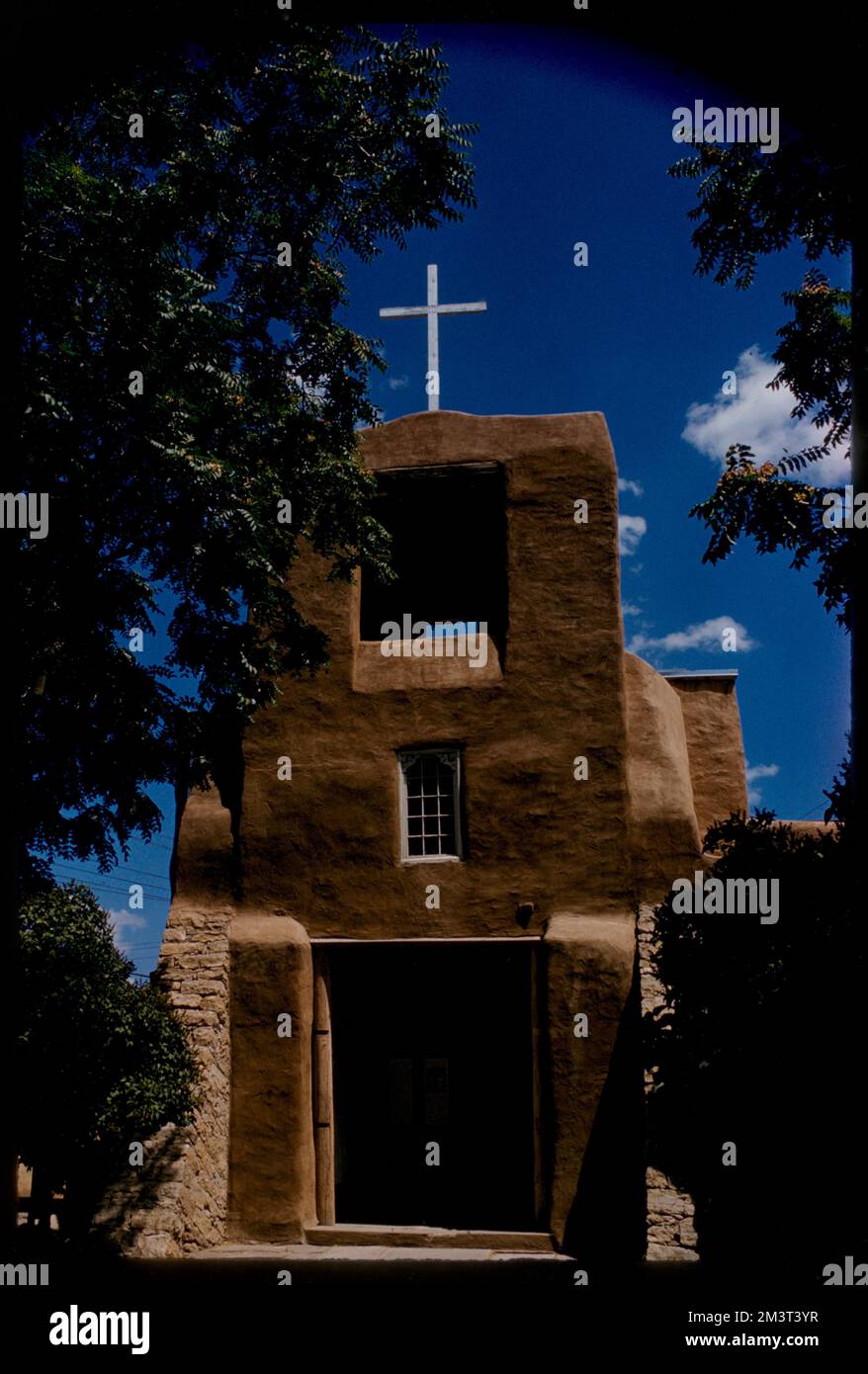 San Miguel Chapel, Santa Fe, New Mexico , Adobe buildings, Churches ...