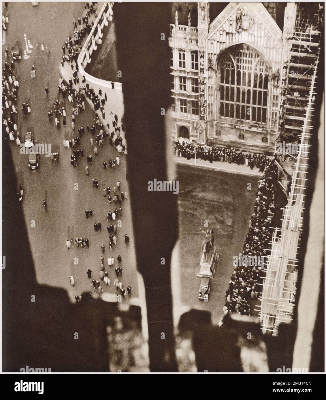 Mourners hall hi-res stock photography and images - Alamy