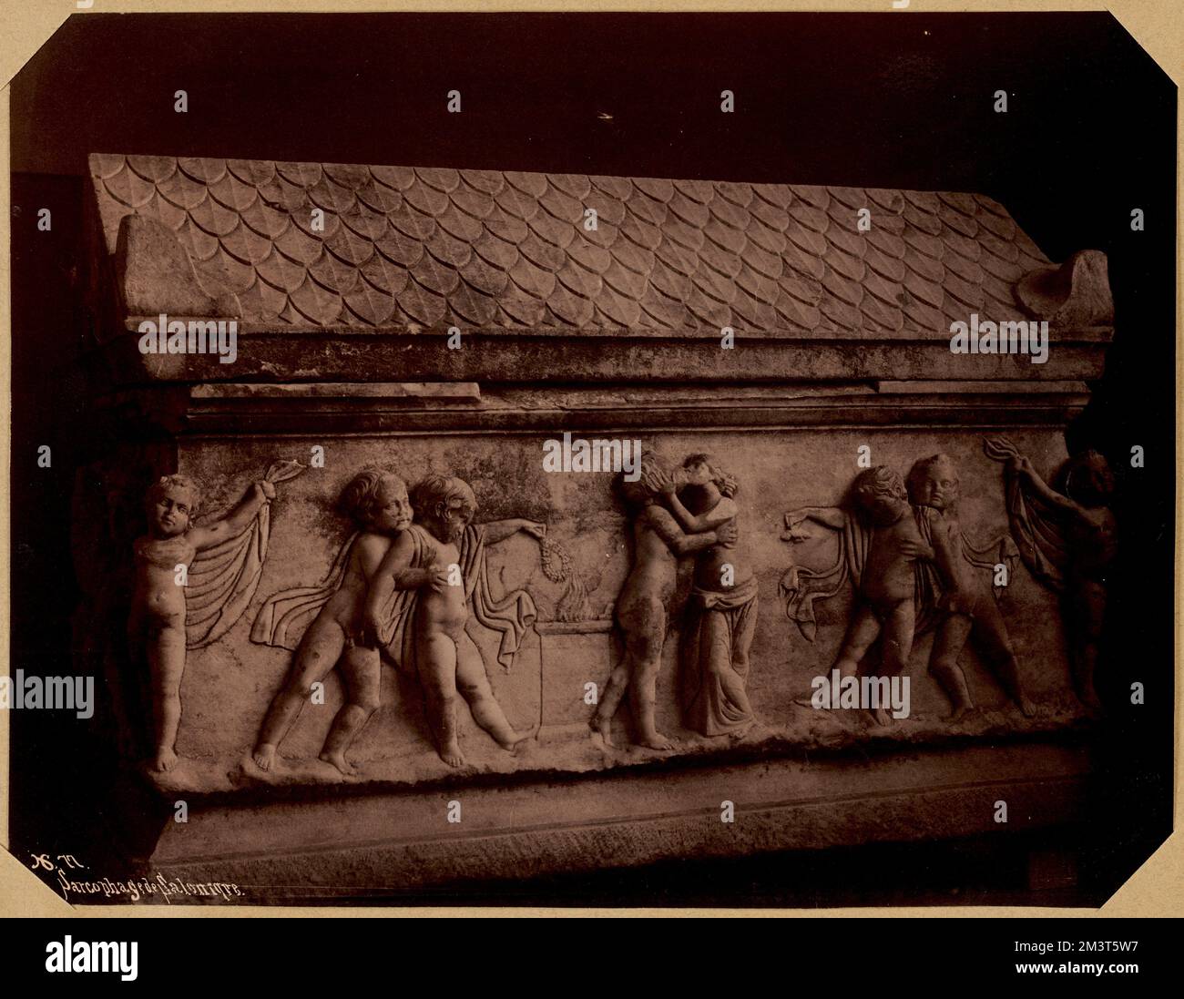 Sarcophage de Salonique , Antiquities, Sarcophagi. Nicholas ...