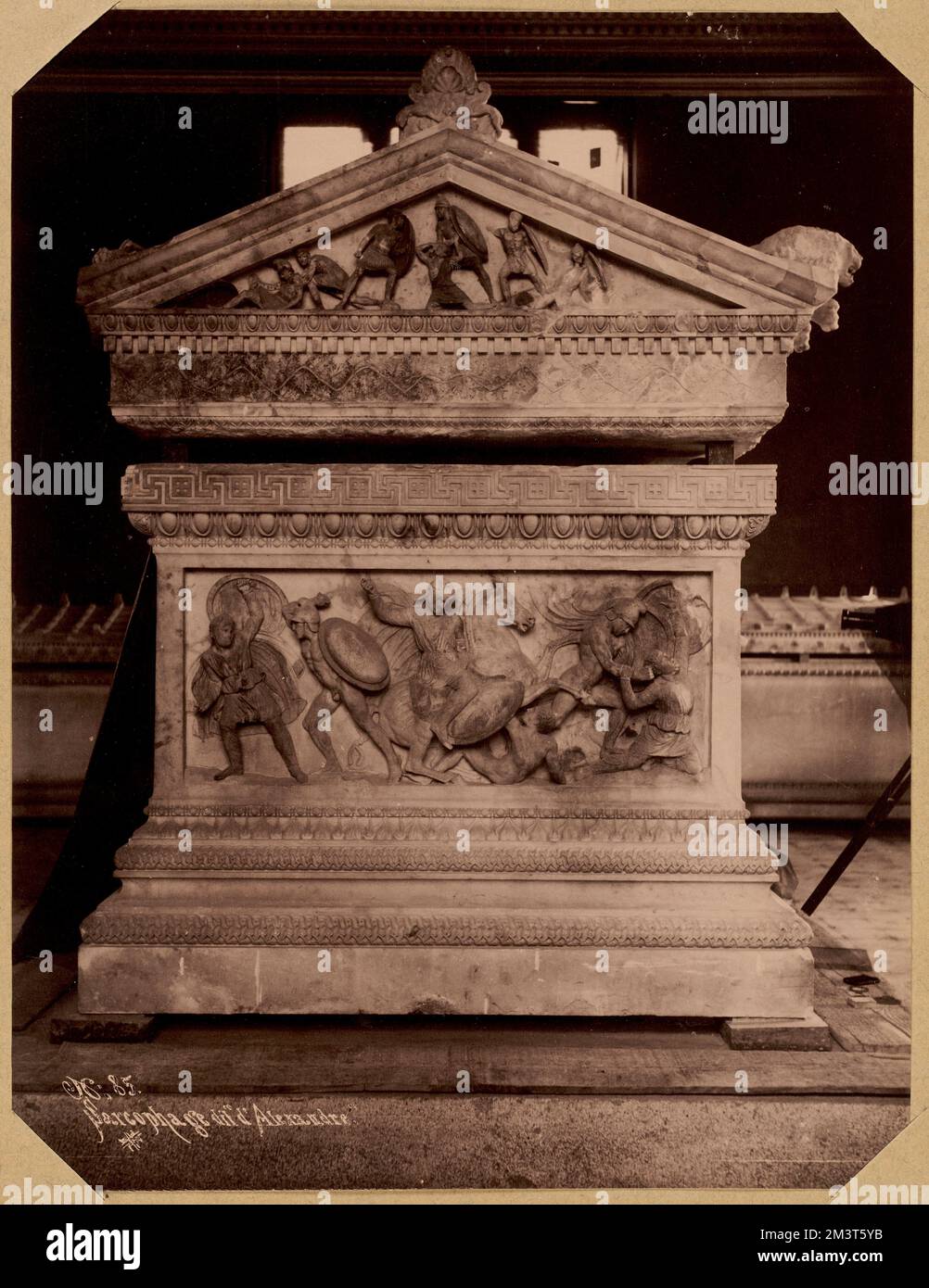 Sarcophage dit 'd'Alexandre' , Antiquities, Sarcophagi, Alexander ...