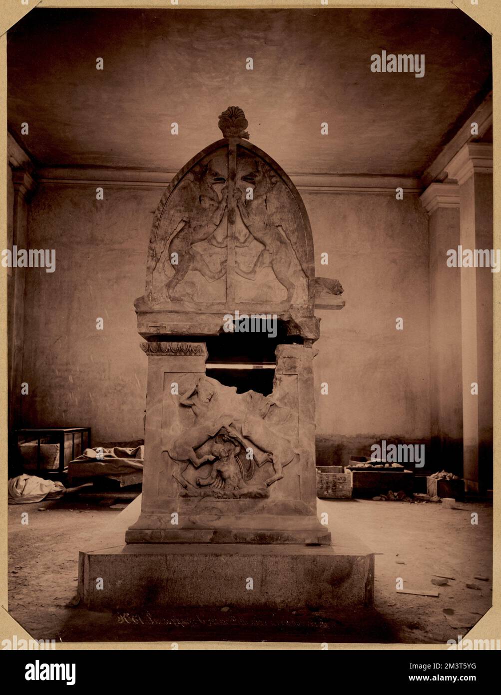 Sarcophage Lycien [...] , Antiquities, Sarcophagi, Lycian Sarcophagus ...