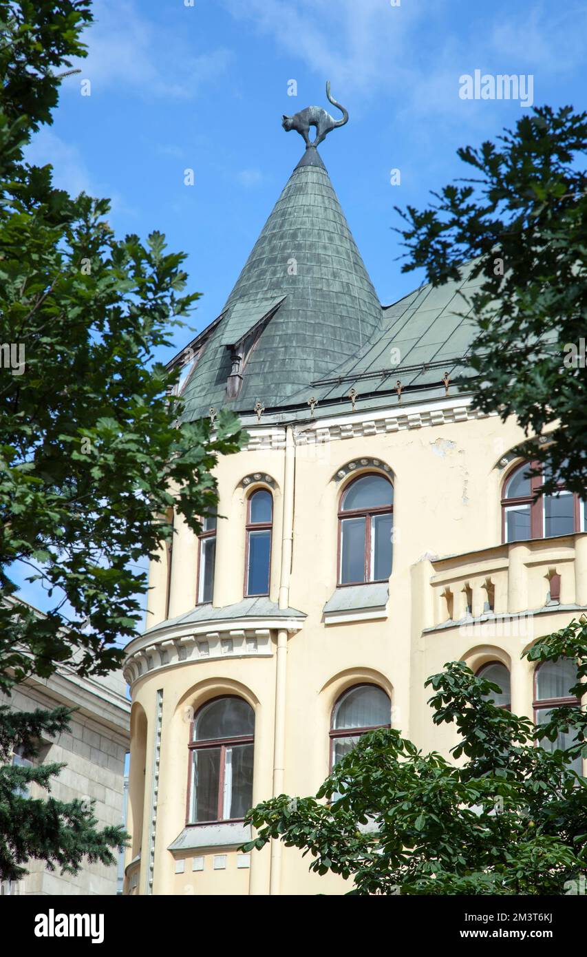 The famous Cat House built in 1909 with a cat sculpture on a rooftop in ...