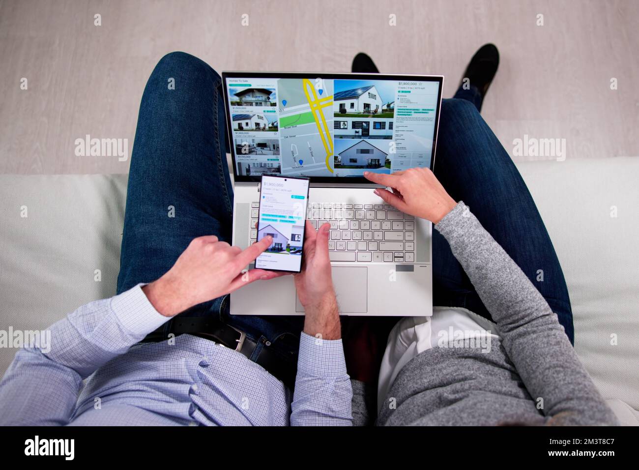 Family map hi-res stock photography and images - Alamy