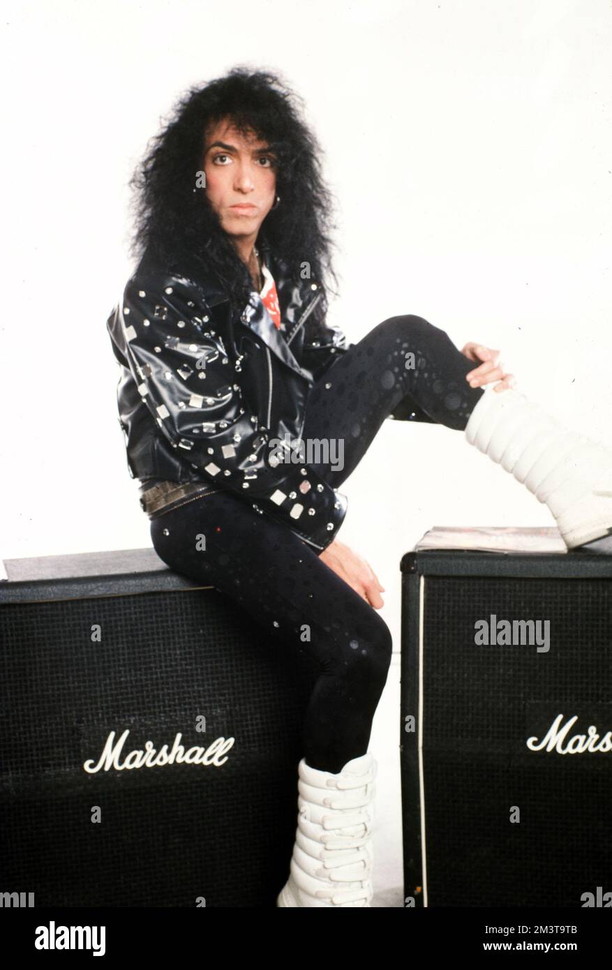 Paul Stanley 1996 Oakland, California Credit: Ross Pelton/MediaPunch ...