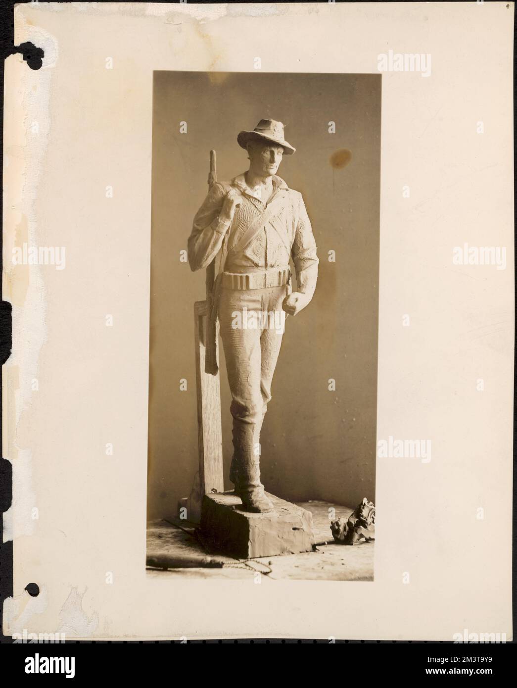 Wpa federal art project sculpture hi-res stock photography and images ...