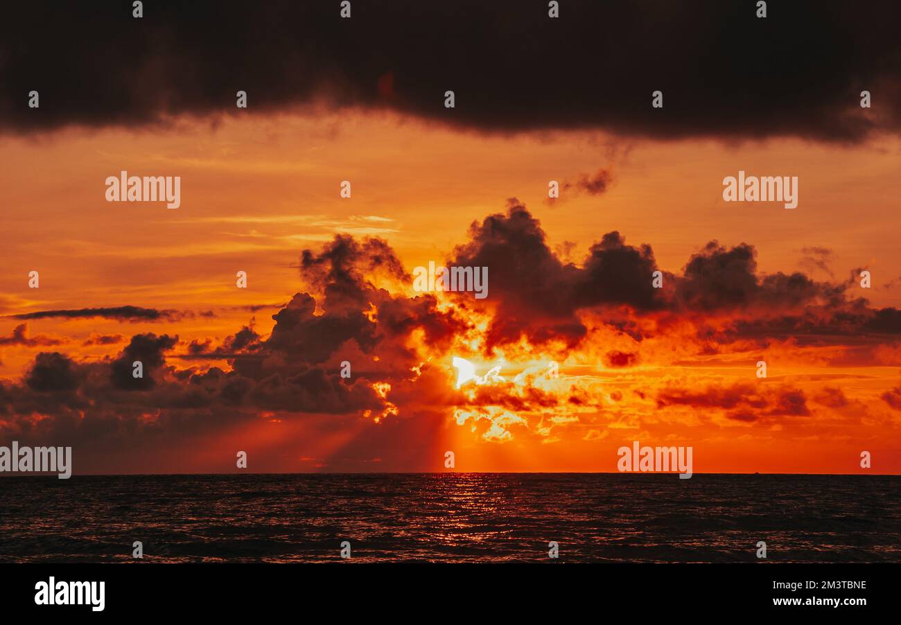 Coming clouds hi-res stock photography and images - Alamy