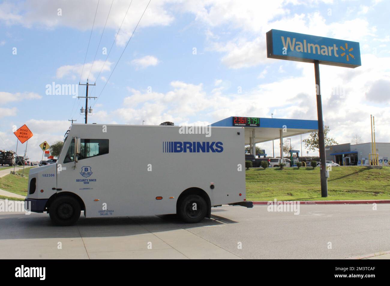 San Antonio, USA. 16th Dec, 2022. A Brinks truck departs a Walmart ...