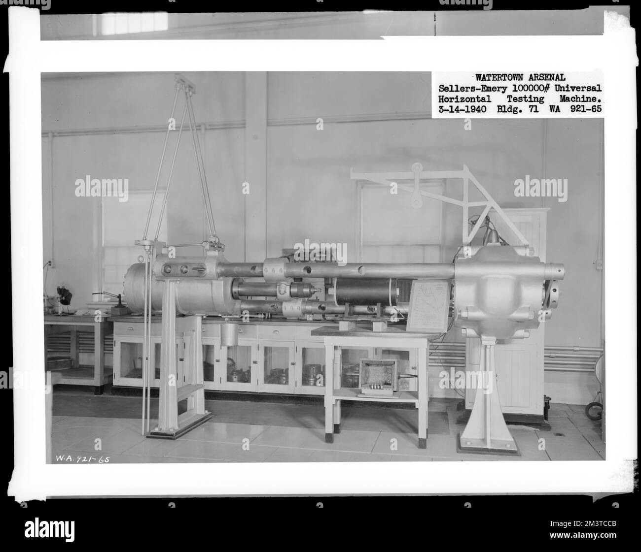 Records and machinery Black and White Stock Photos & Images - Alamy