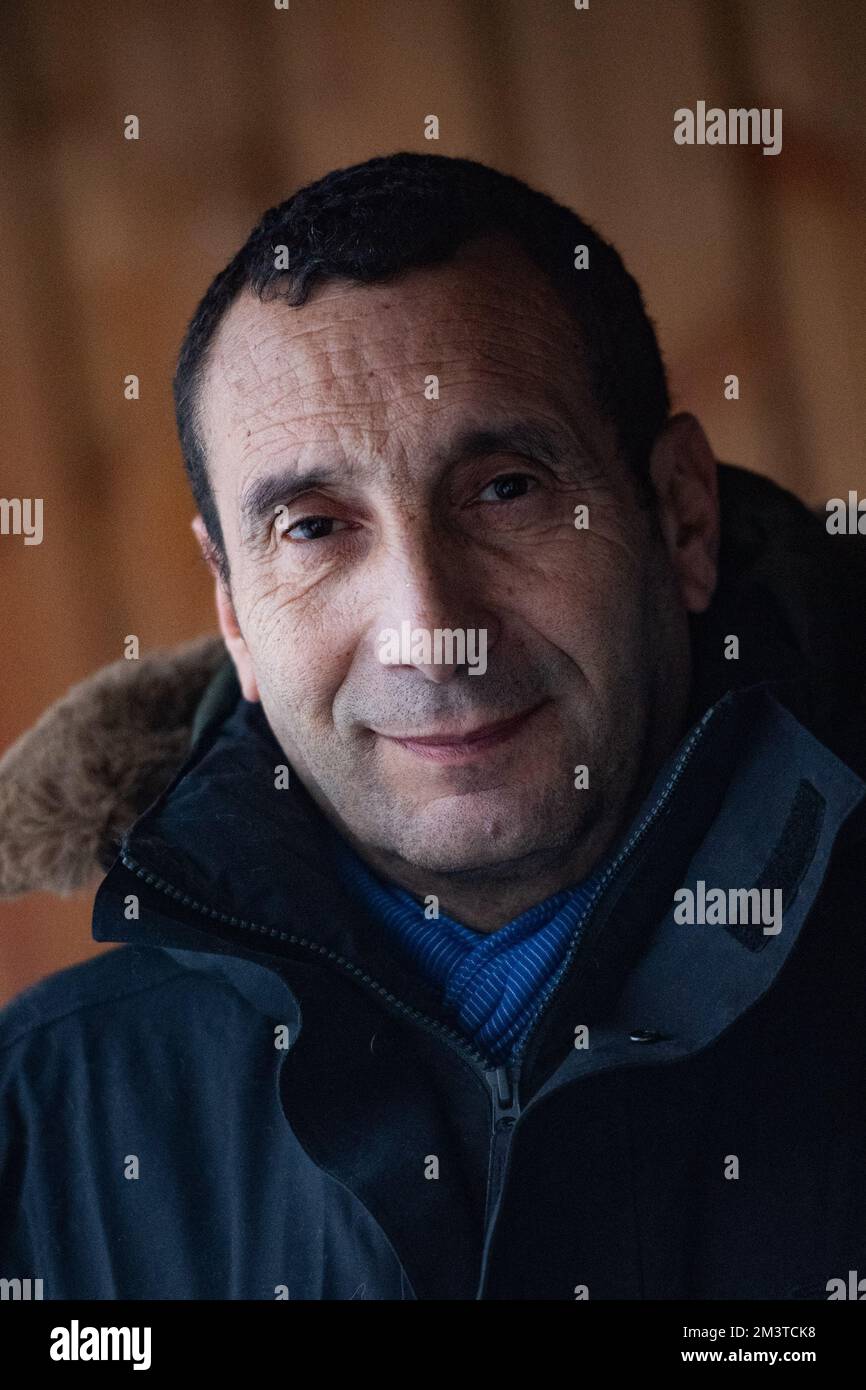 Zinedine Soualem attending a portrait session for the movie Toi Non ...