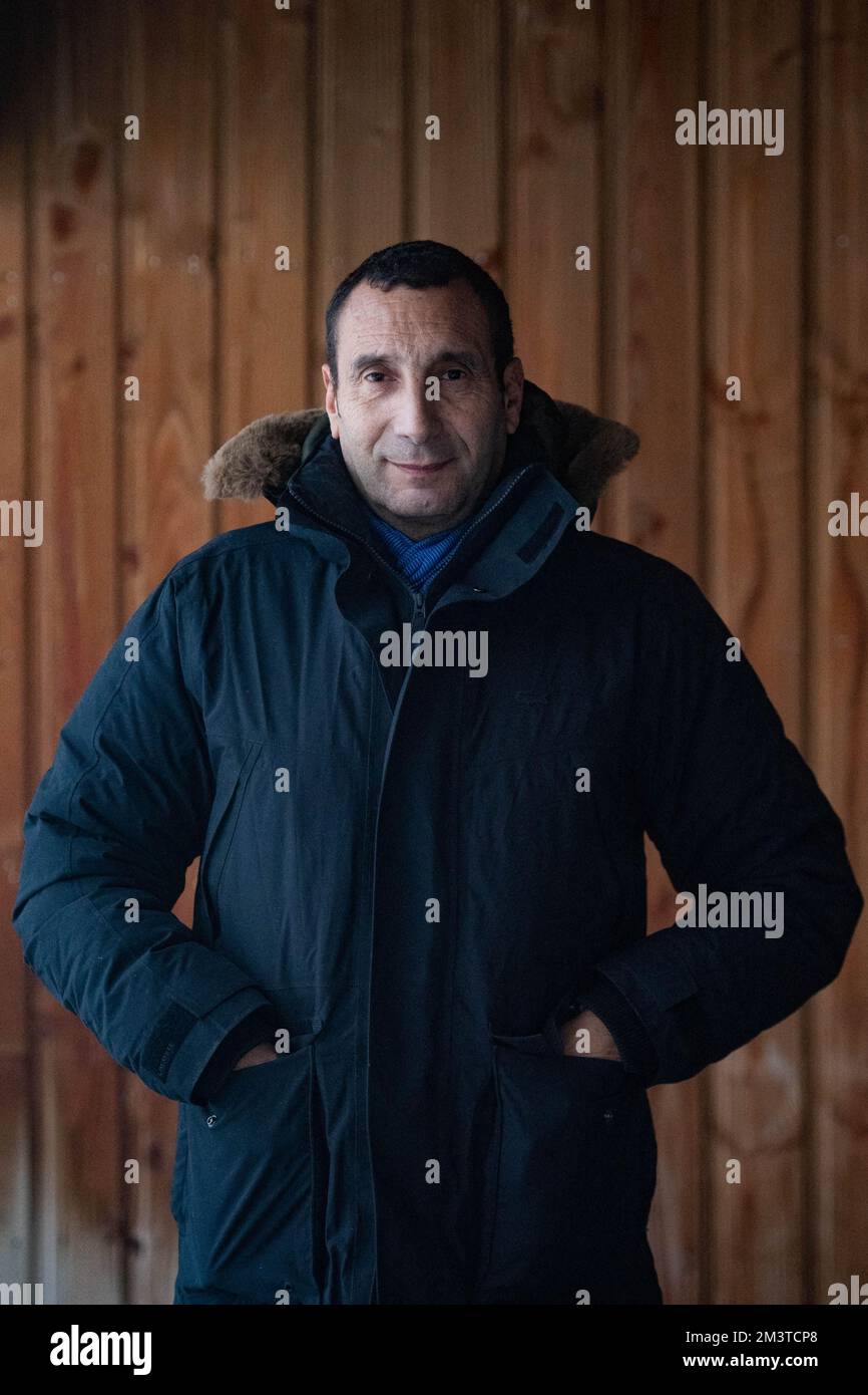 Zinedine Soualem attending a portrait session for the movie Toi Non ...