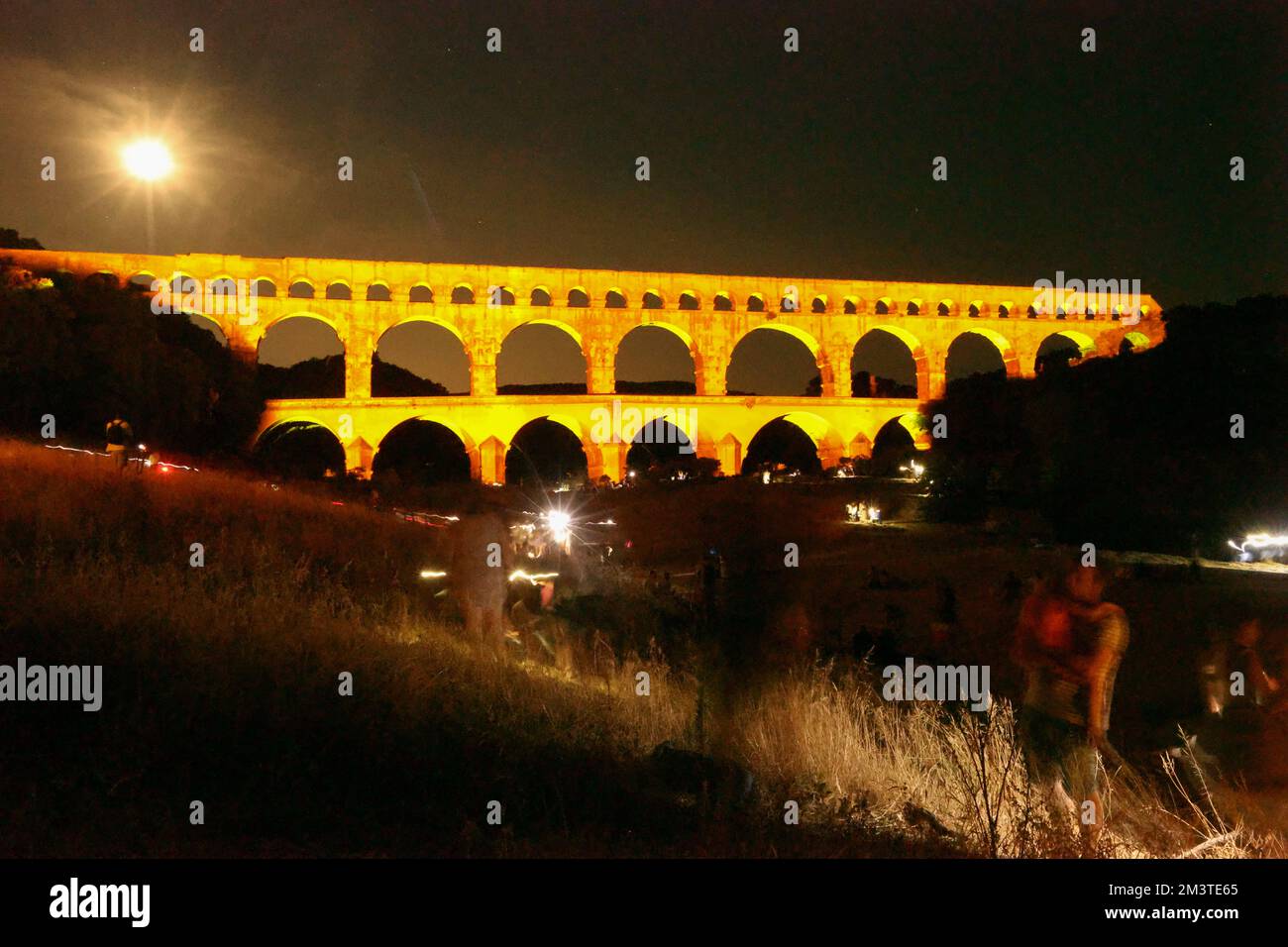 Nemausus arched hi-res stock photography and images - Alamy