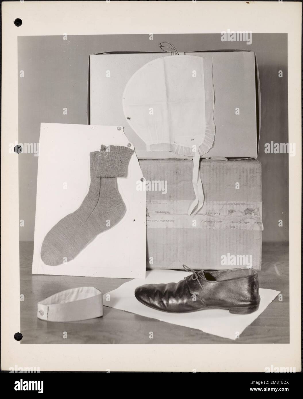 Mans collar hi-res stock photography and images - Alamy