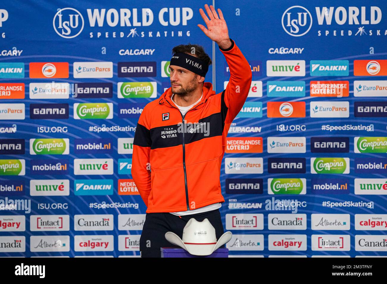 Mens a group 500m trophy ceremony hi-res stock photography and images ...