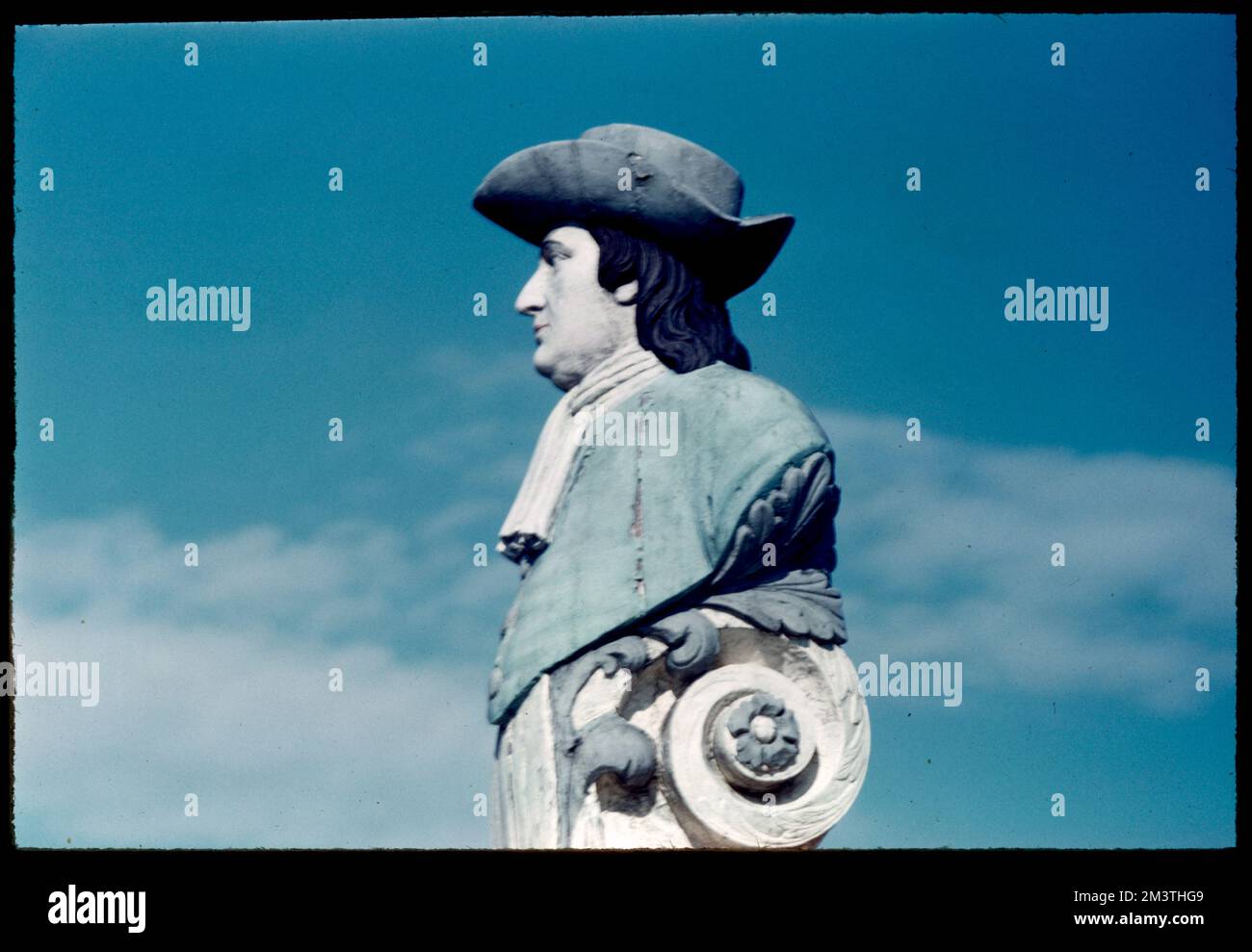Historical ship figurehead hi-res stock photography and images - Alamy