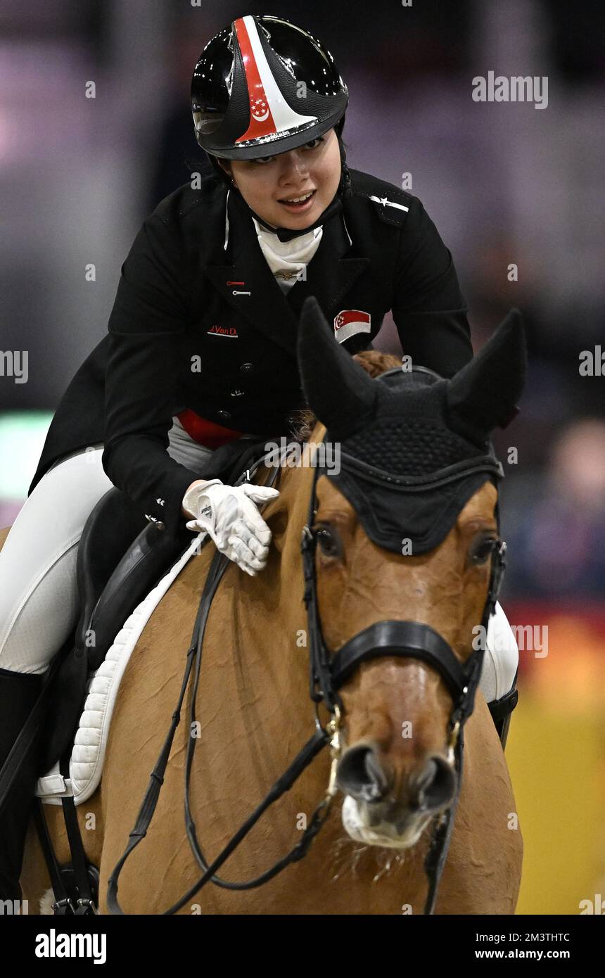 Royal Victoria Dock, United Kingdom. 16th Dec, 2022. London ...