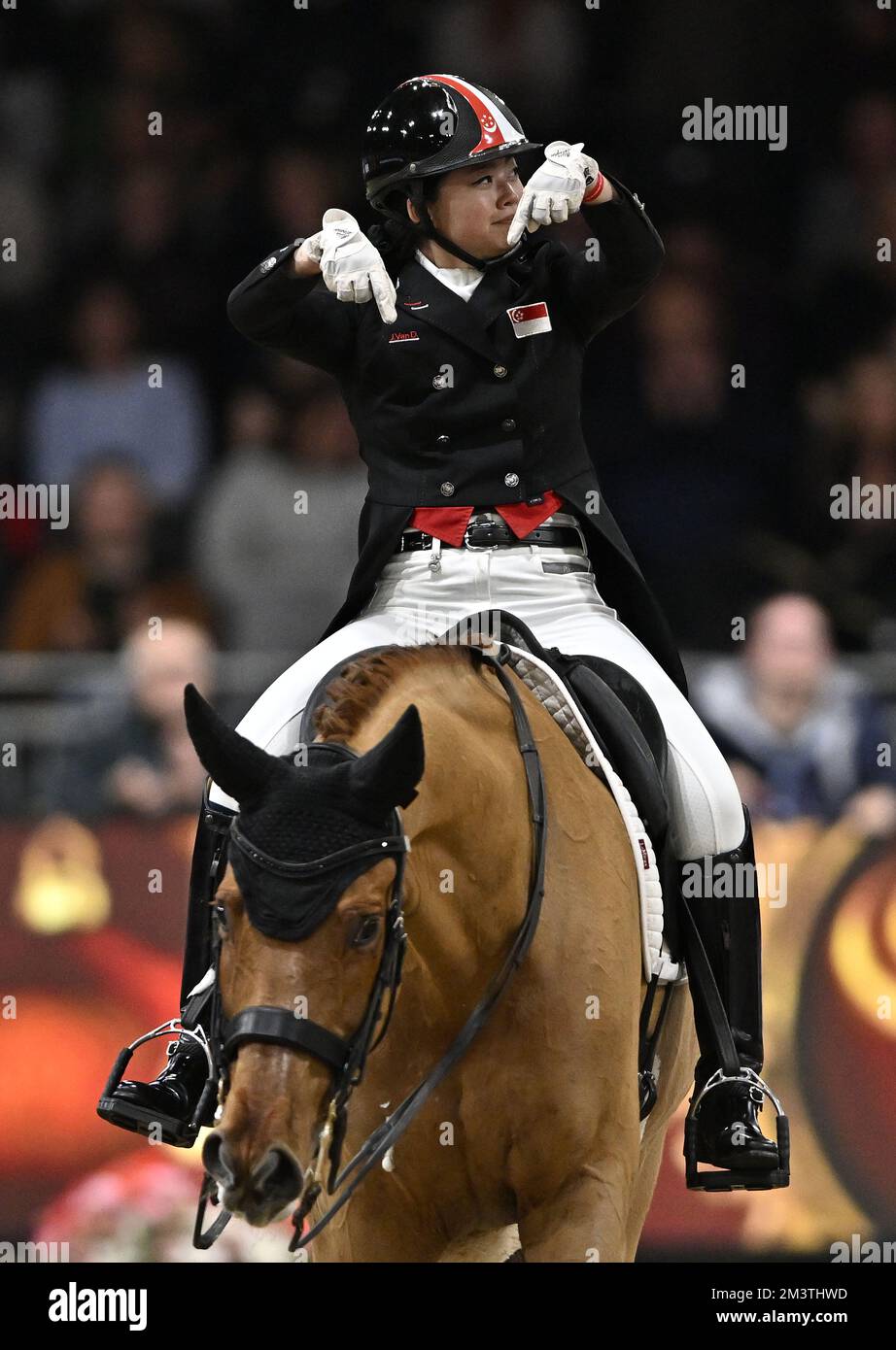 Royal Victoria Dock, United Kingdom. 16th Dec, 2022. London ...