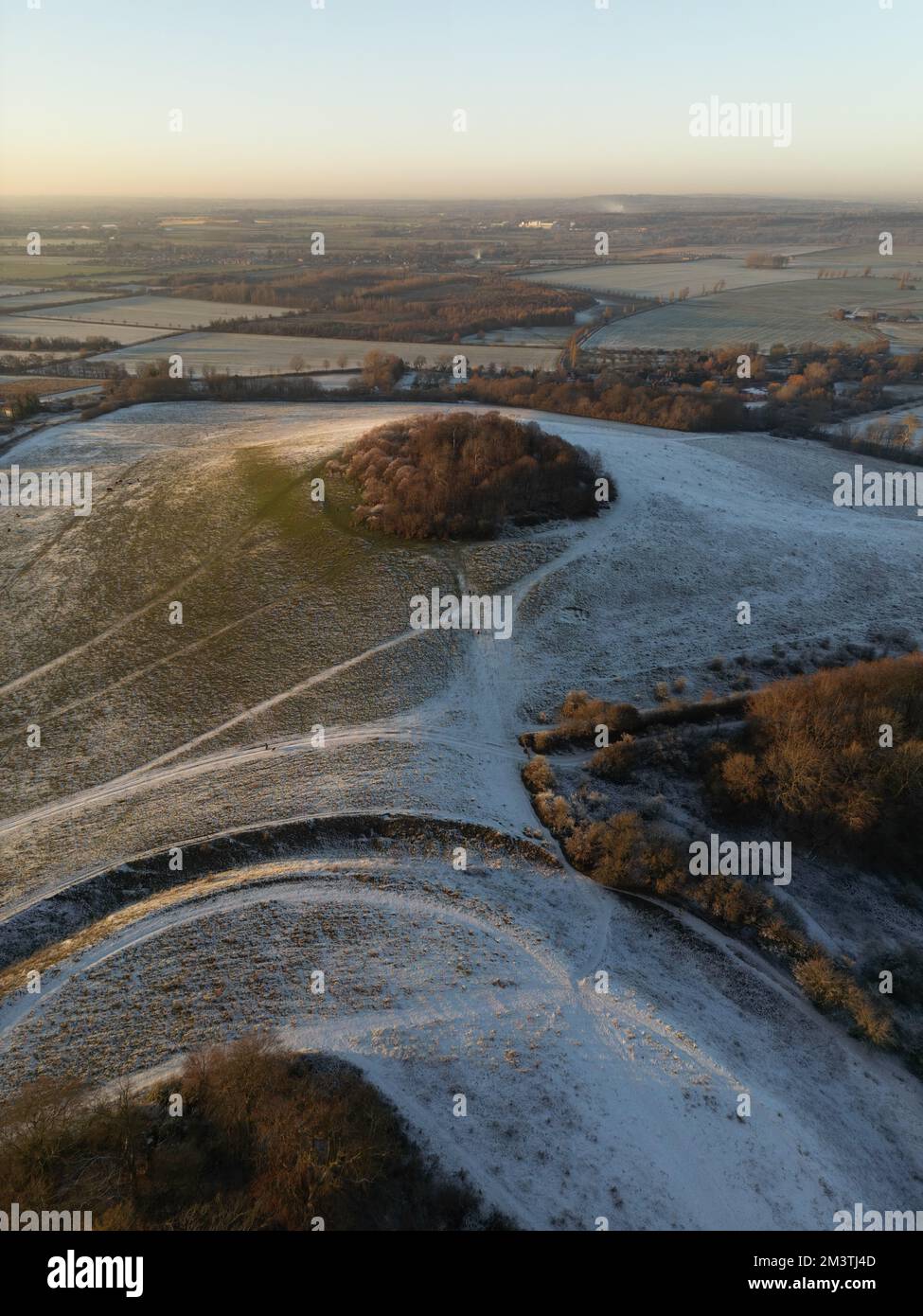 Wittenham clumps aerial hi-res stock photography and images - Alamy