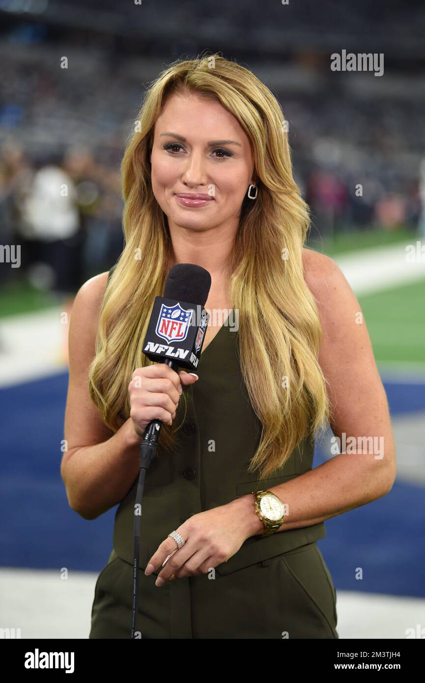 Arlington, Texas, USA. 11th Dec, 2022. NFL Network reporter, JANE ...