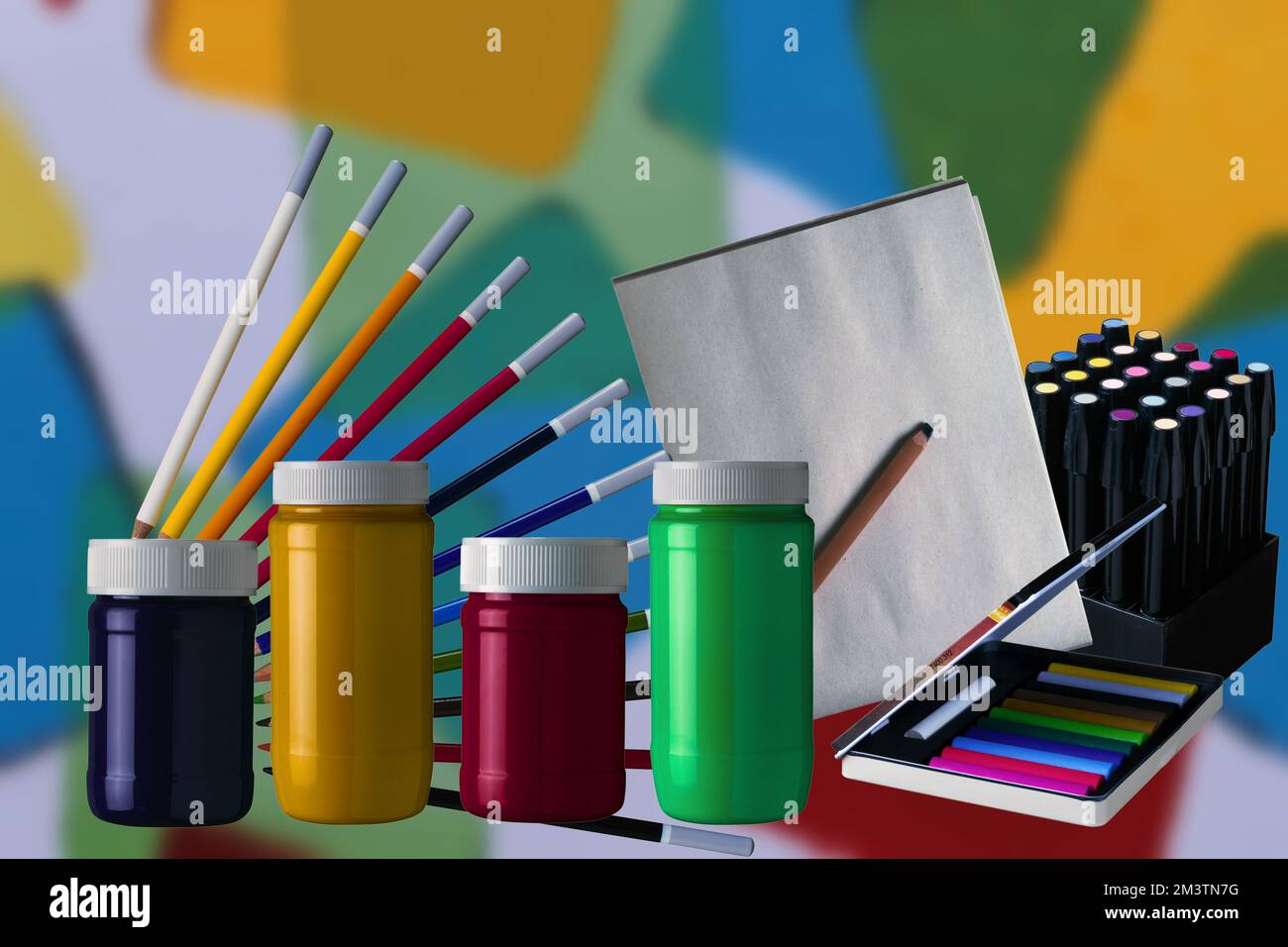 Professional artist paint brushes hi-res stock photography and images ...