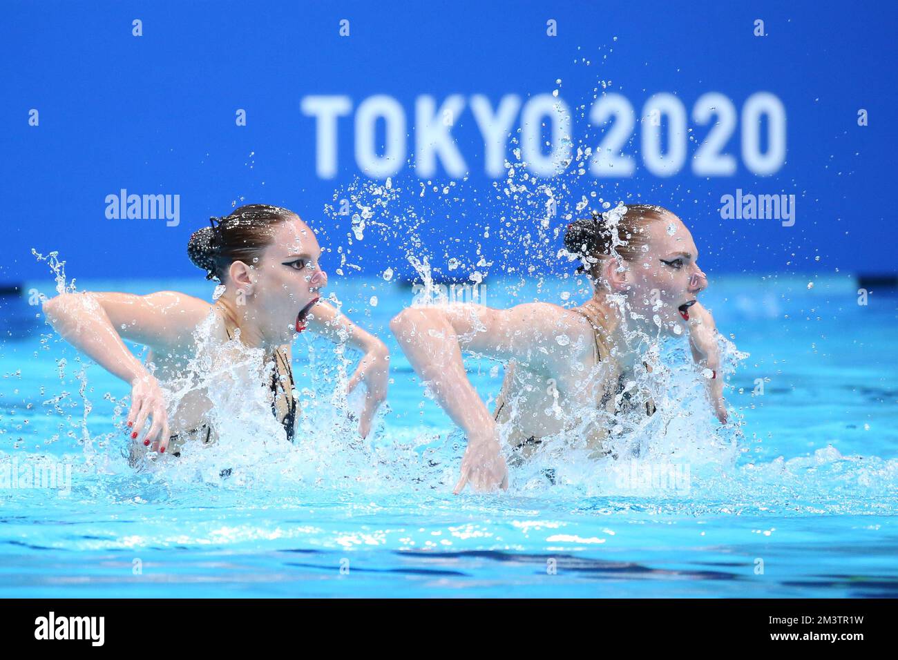 AUG 4, 2021 - TOKYO, JAPAN: Svetlana ROMASHINA and Svetlana ...