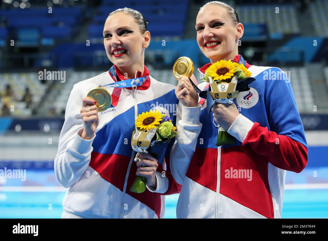 AUG 4, 2021 - TOKYO, JAPAN: Svetlana ROMASHINA and Svetlana ...