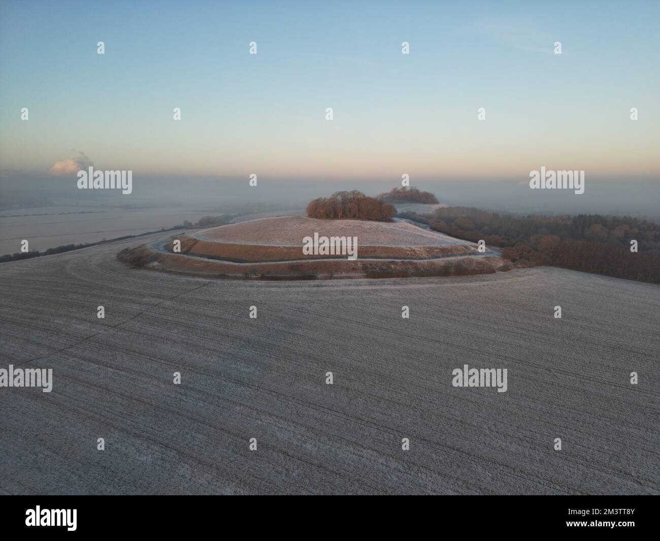 Wittenham clumps aerial hi-res stock photography and images - Alamy
