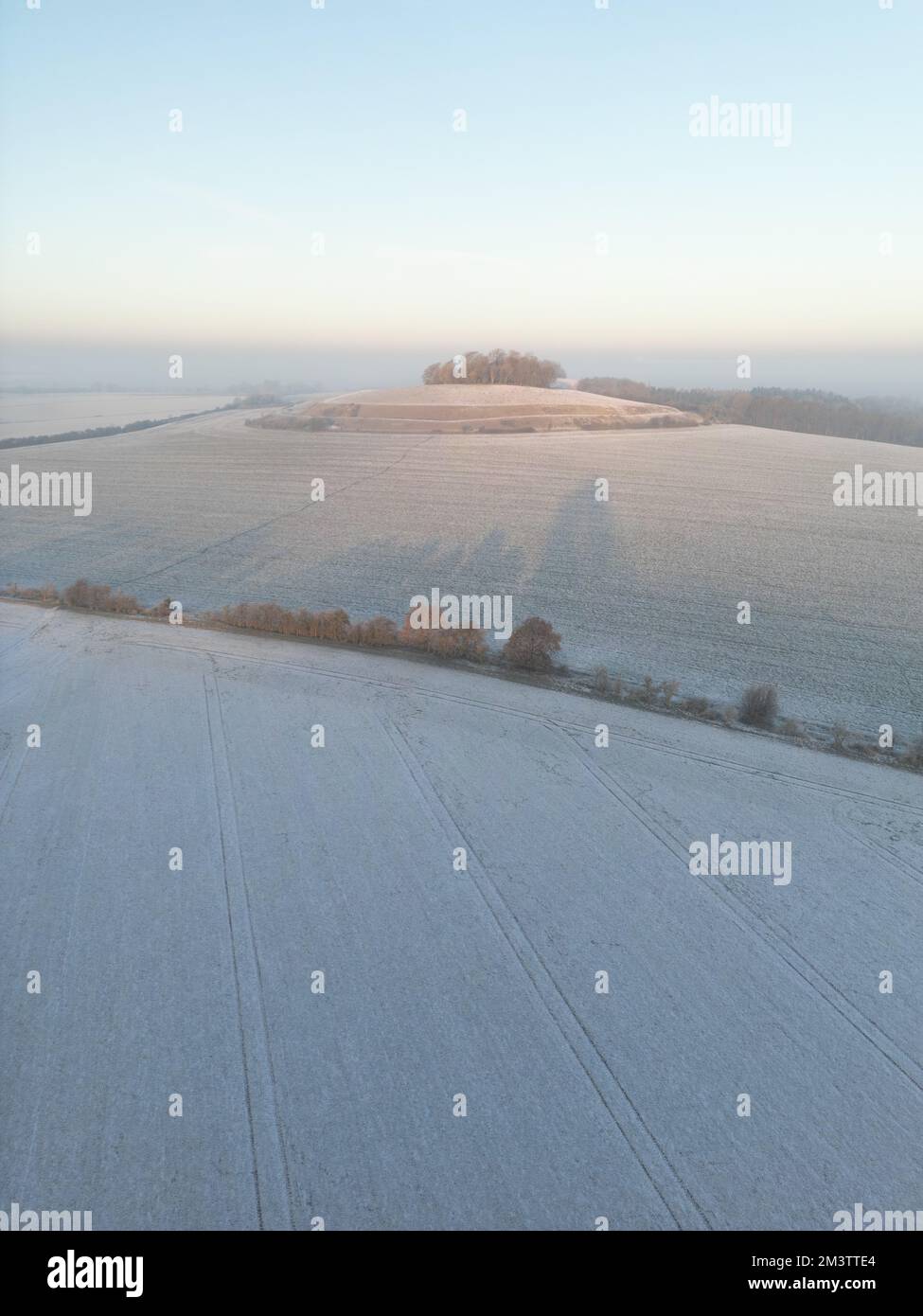 Wittenham clumps aerial hi-res stock photography and images - Alamy