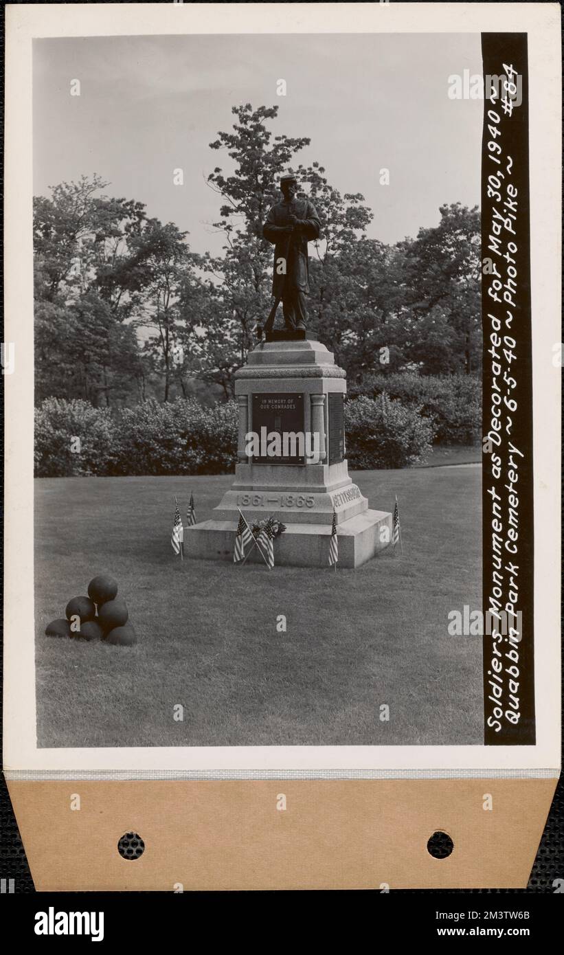 Soldiers monument as decorated for May 30, 1940, Quabbin Park Cemetery, Ware, Mass., June 5 ...