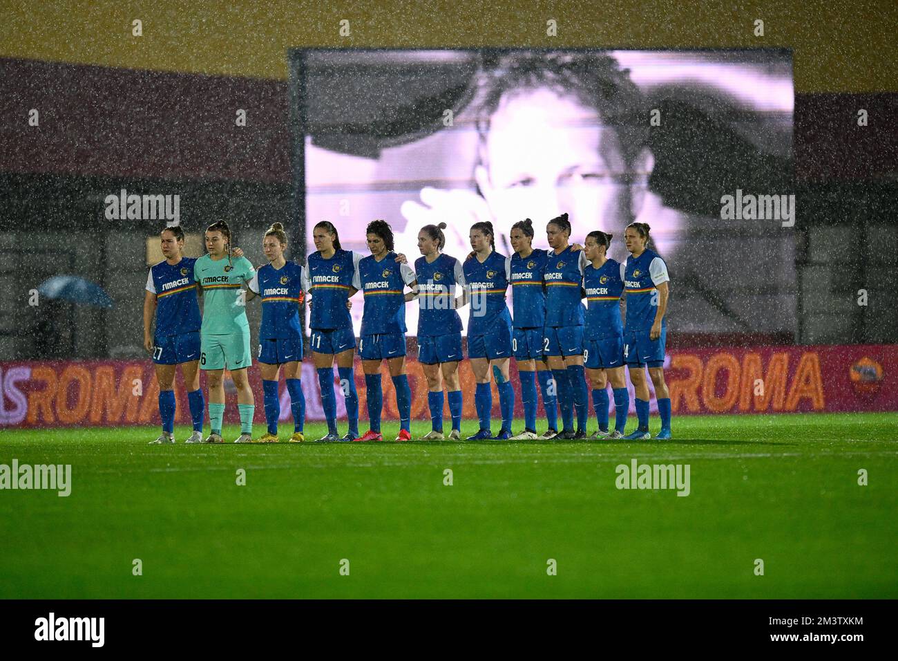 the teams' tribute to Sinisa Mihajlovic during Champions League Women ...