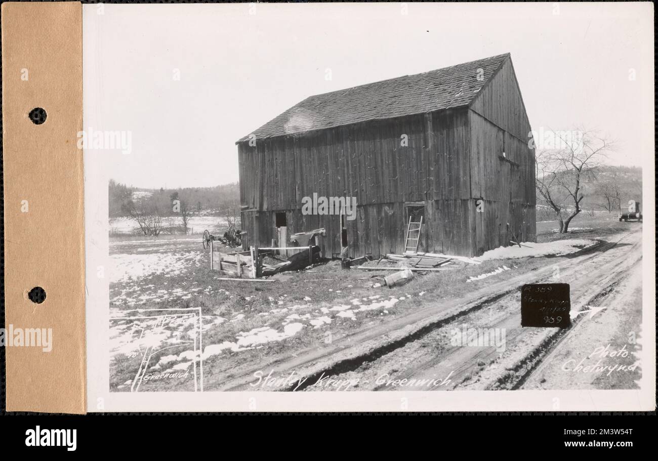 Stanley Krupp, barn, Greenwich, Mass., Apr. 11, 1929 : Parcel no. 389 ...