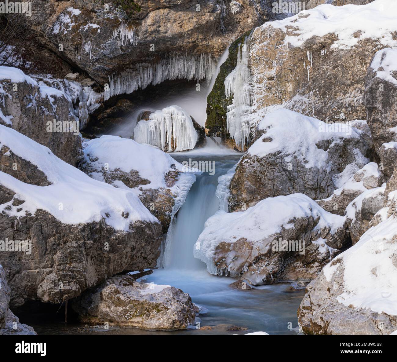 Motion winter scenery hi-res stock photography and images - Alamy